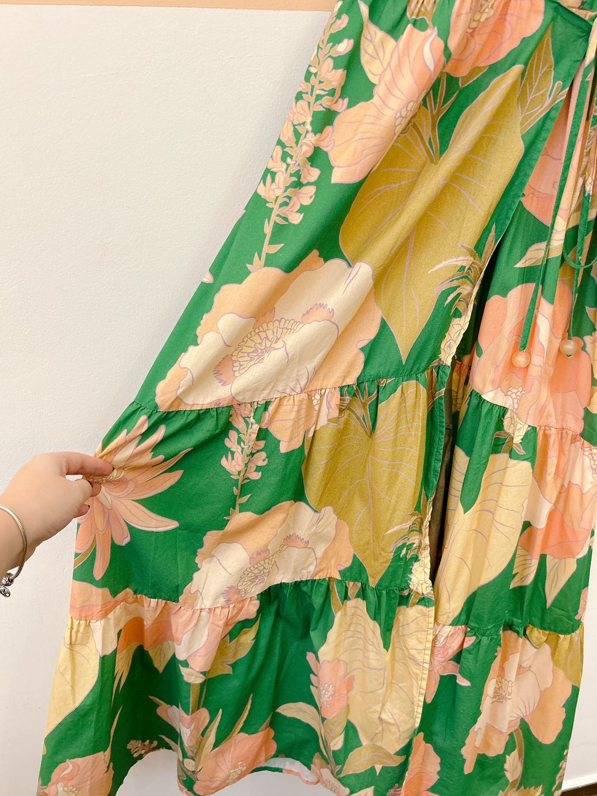 Vestido envelope verde flores Farm G – Basiquinha